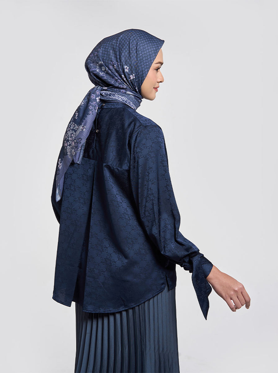 ARUNA GATHERED NECK TOP NAVY – Kami Idea