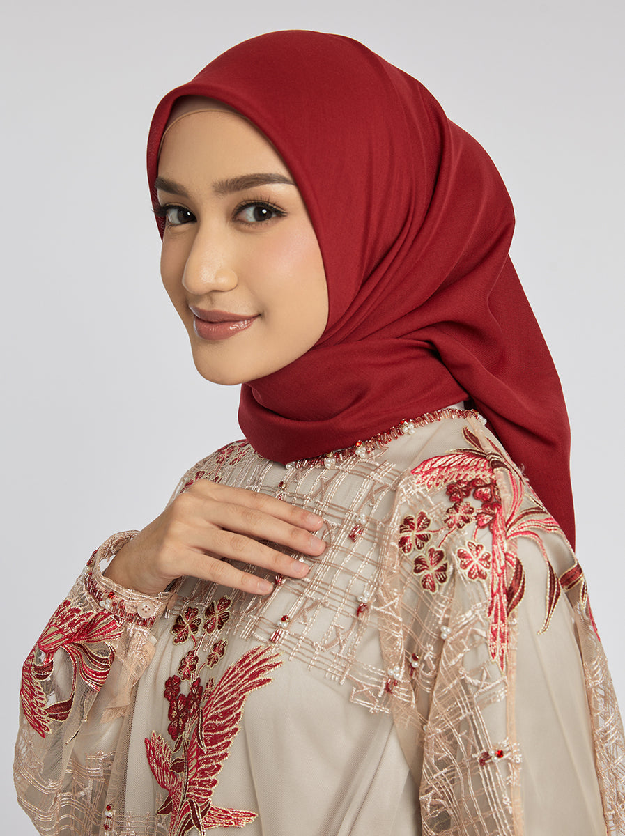 DELICATE PARIS SCARF PLAIN RED BURGUNDY – Kami Idea